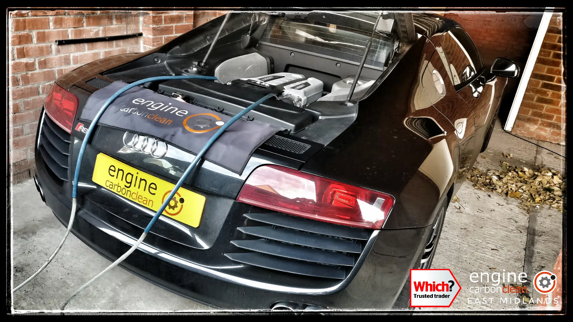 Engine Carbon Clean on an Audi R8 V8 (2008 - 96,555 miles) » Engine ...