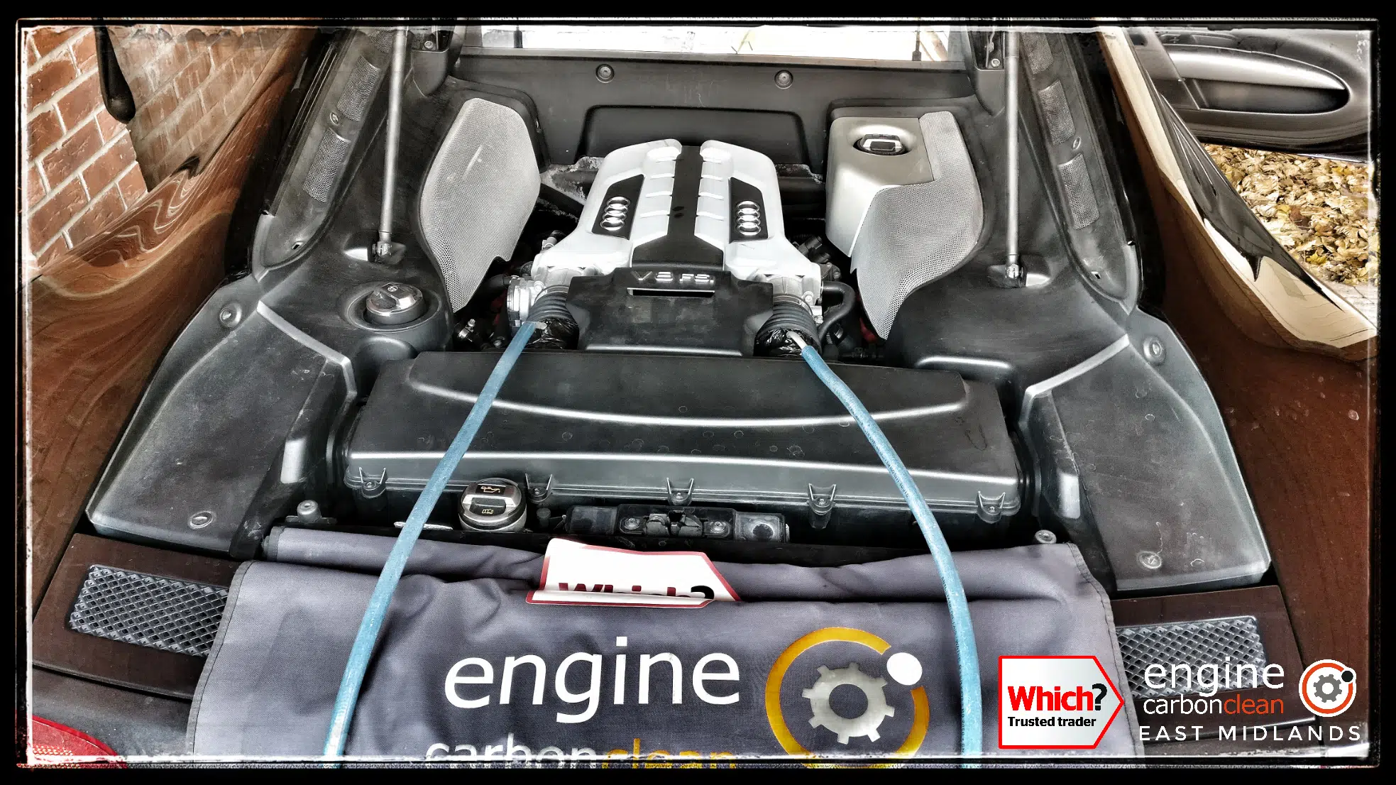 Engine Carbon Clean on an Audi R8 V8 (2008 - 96,555 miles) » Engine ...